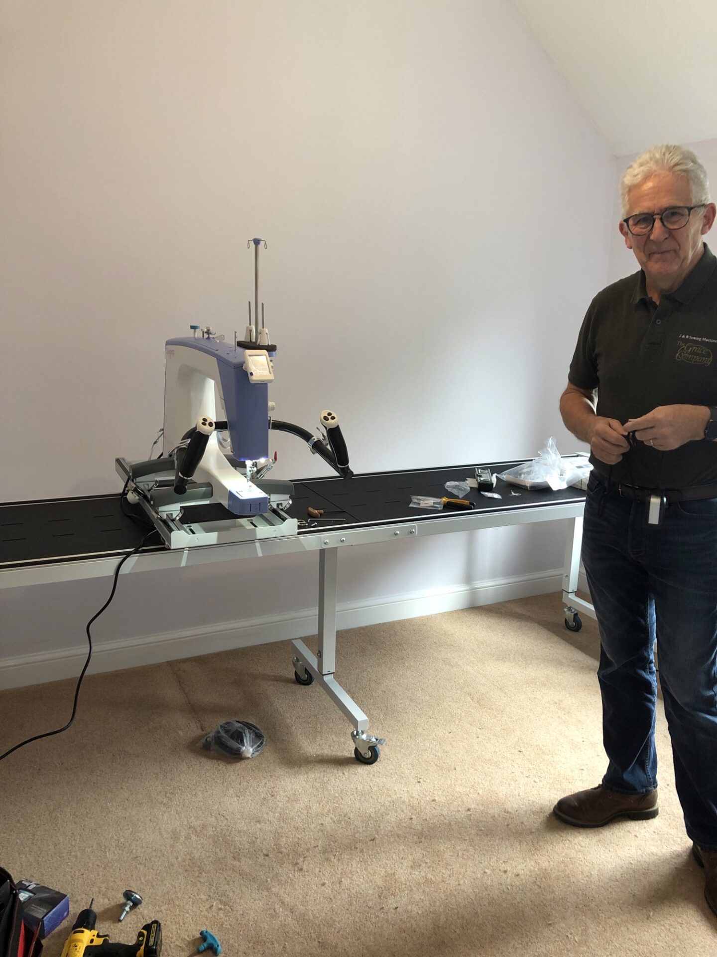 Using the HUE HD Pro to record ‘how-to’ videos for textiles teaching – HUE
